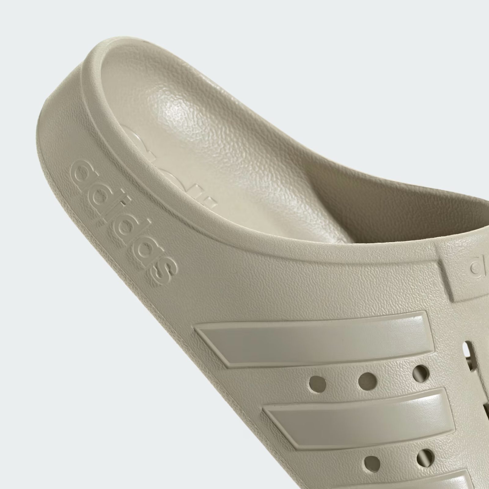 Adidas รองเท้าแตะ Adilette Clogs | Putty Grey/Putty Grey/Putty Grey ...