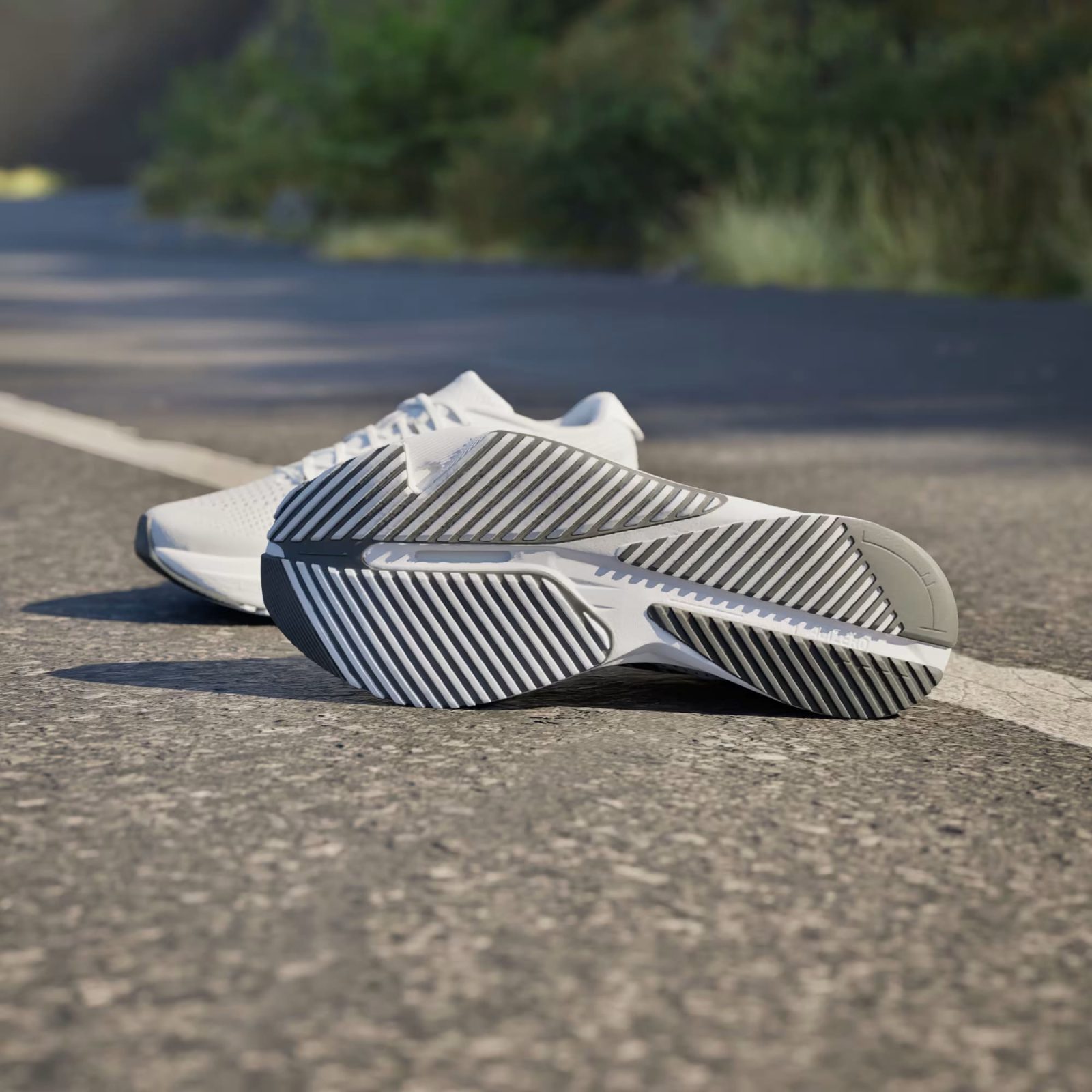 Adidas รองเท้าวิ่งผู้ชาย Adizero SL | Cloud White/Core Black/Carbon ...