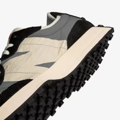 New Balance รองเท้าผ้าใบผู้ชาย 327 | Golden Hour/Sea Salt ( MS327CI ...