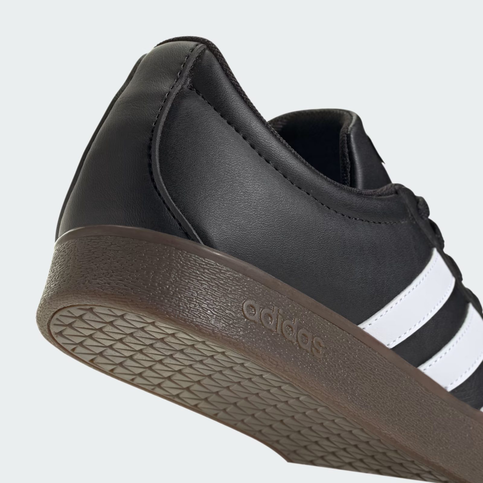 Adidas รองเท้าผ้าใบผู้ชาย VL Court Base | Core Black/Cloud White/Core ...