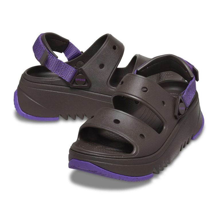 Crocs รองเท้าแตะ Hiker Xscape Sandal | Espresso/Neon Purple ( 208181 ...